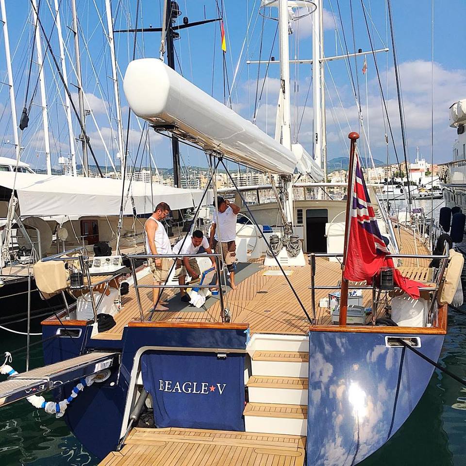 CUBIERTAS DE TECA - Baleos Yacht